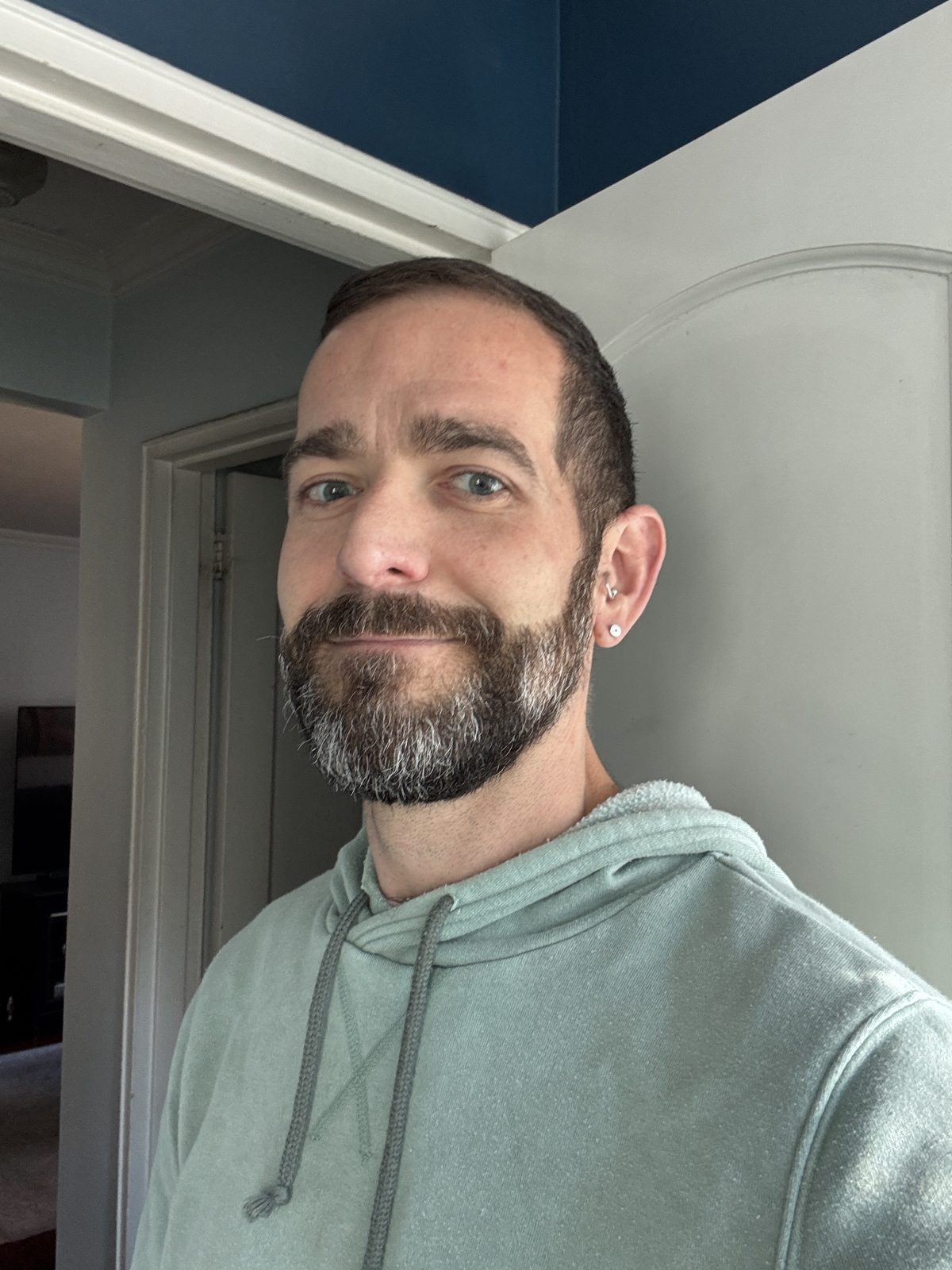 GALLERY – ERIC HASSAN
